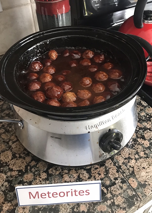 Easy Barbecue Meatball Appetizer: A Simple Recipe Guests Love
